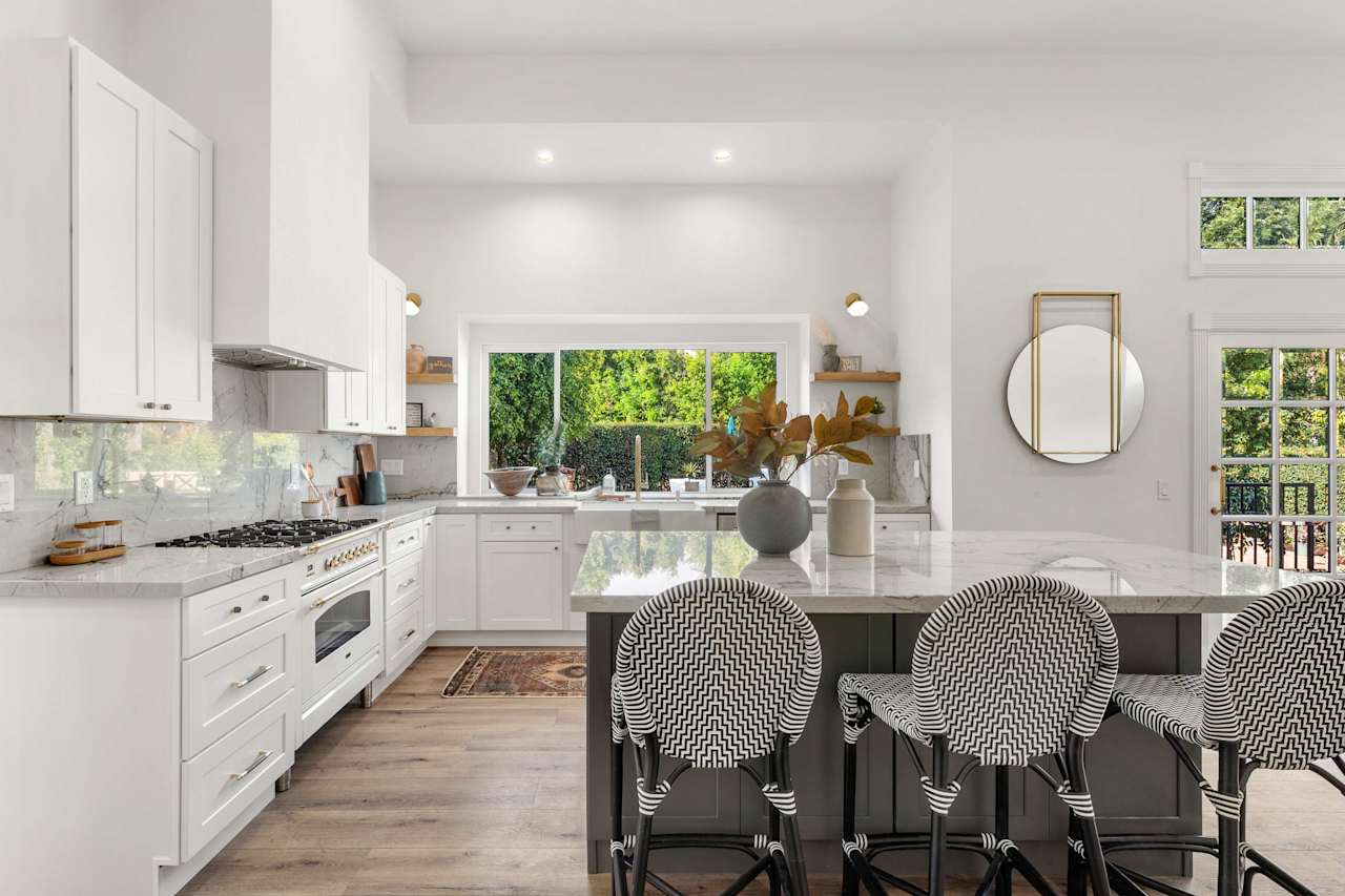 Classy AF Interiors | Cassie French Real Estate Agent