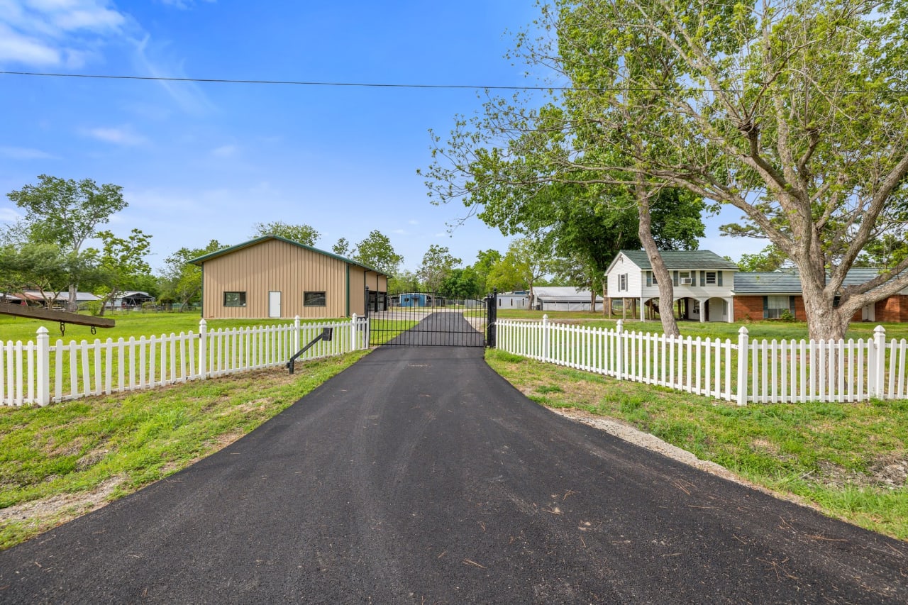 Houston Real Estate Agents | HTX Group