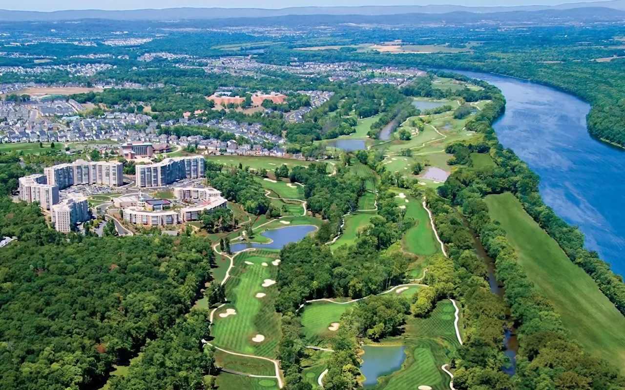Lansdowne Woods | Community Guide