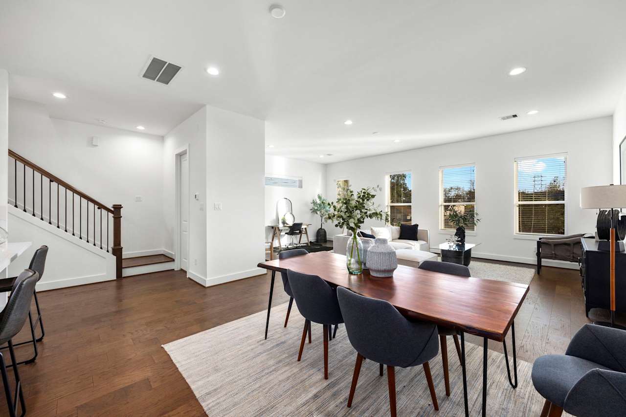 Hardy Manor | Homes North of Downtown Houston | Oracle City Homes