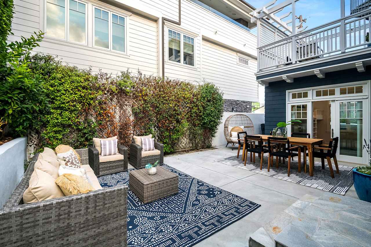 Manhattan Beach Sand Section | Jagger Real Estate | Manhattan Beach ...