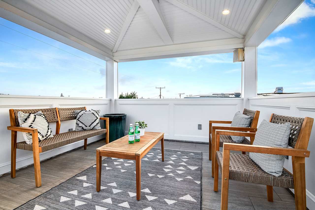 Manhattan Beach Sand Section | Jagger Real Estate | Manhattan Beach ...