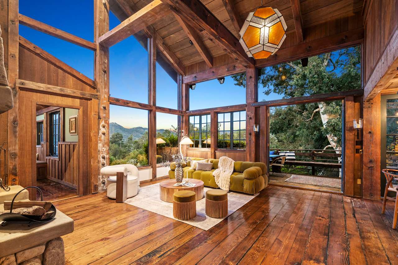 Exclusive Listings | Carolwood | Beverly Hills Real Estate Agents