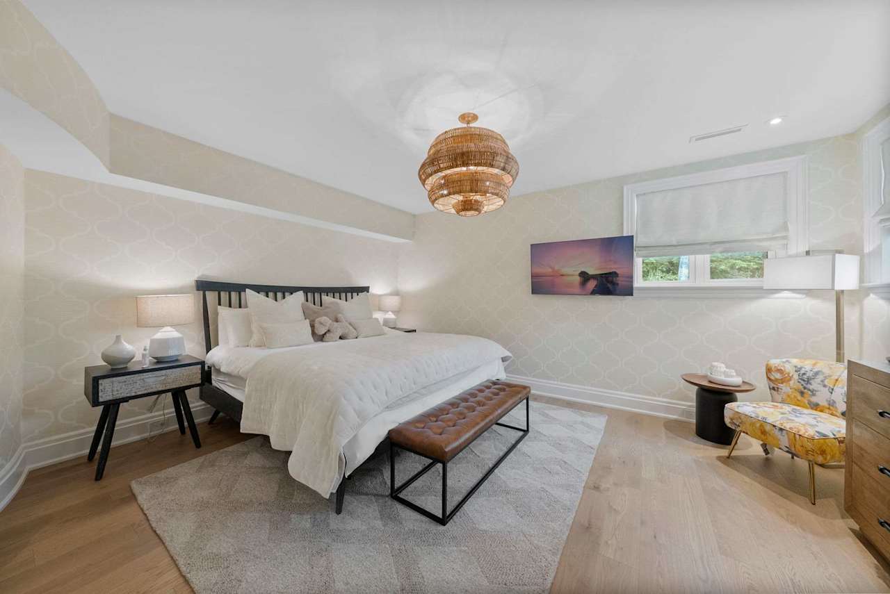 An Extraordinary Custom-Built Estate | Barry Cohen Homes