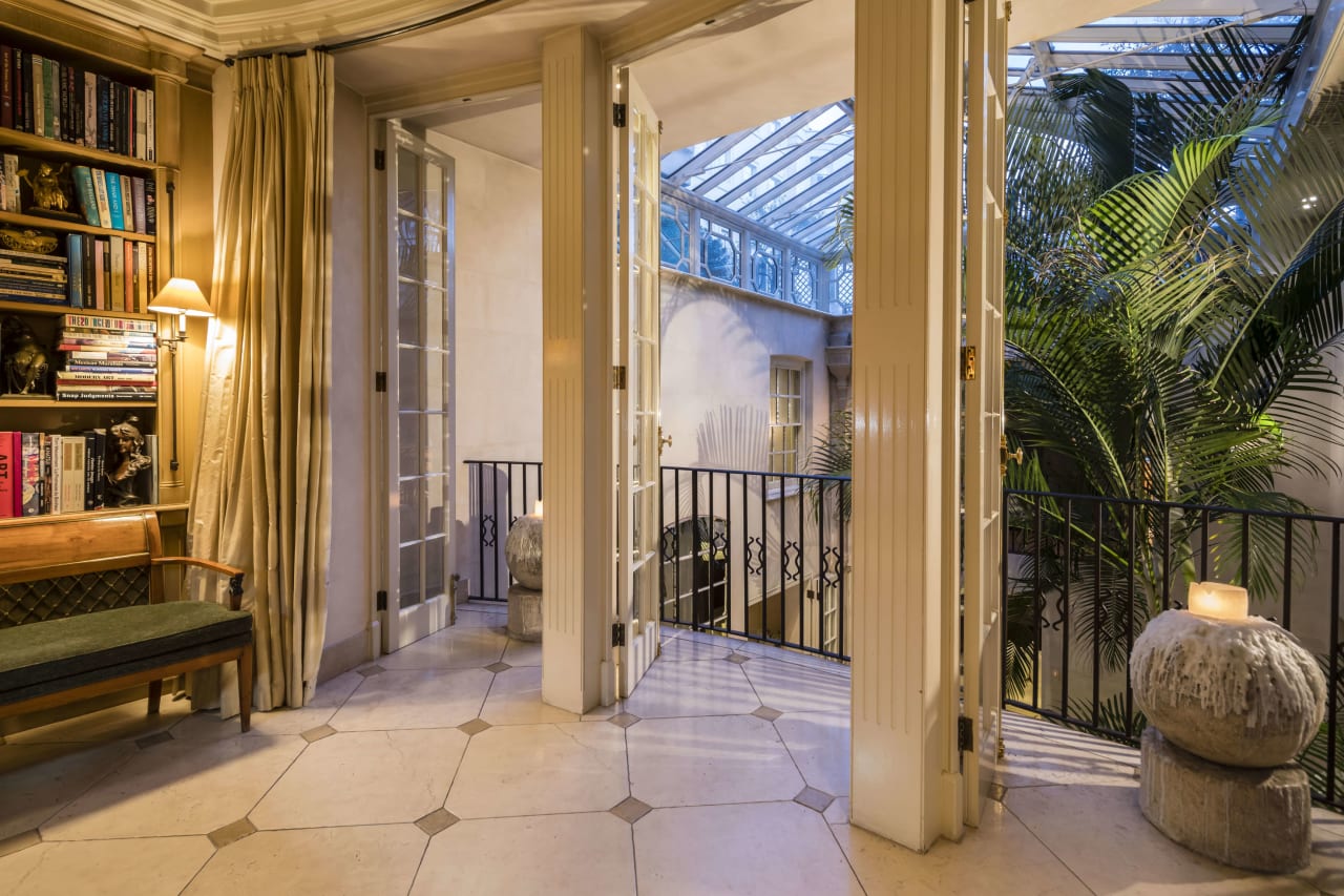 Rare Historical Mayfair Mansion | For Sale - The Holt Team