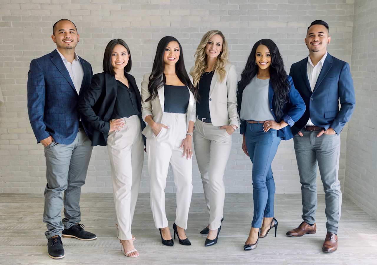 Elizabeth Alligood & Associates | Best Realtor On The West Coast