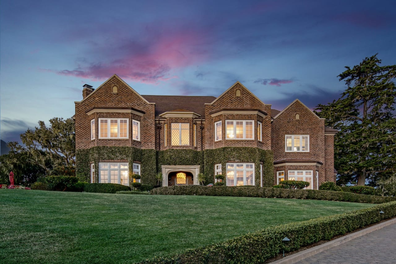 Luxury Rentals | Tim Allen Properties