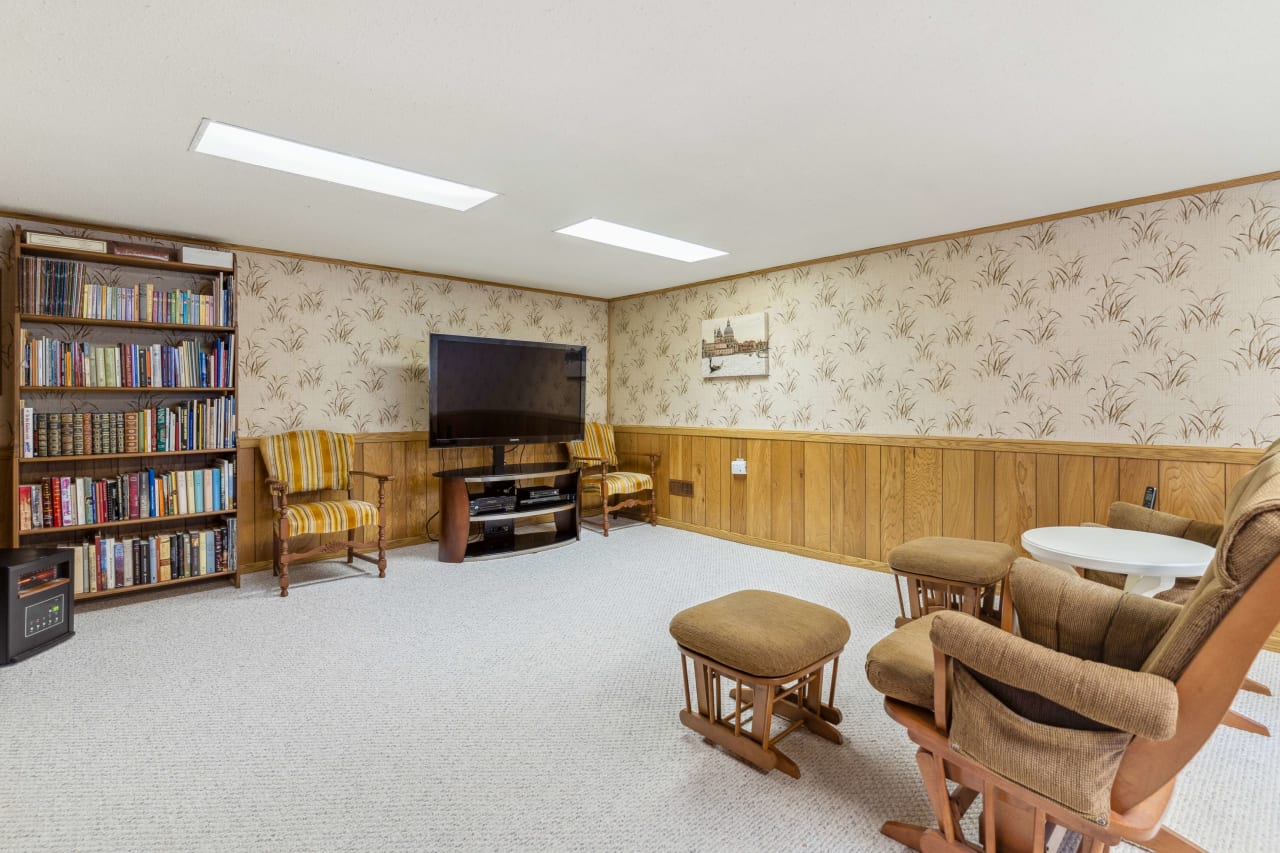 Tastefully Updated Bungalow on Mature, Private Treed Lot | Kate ...