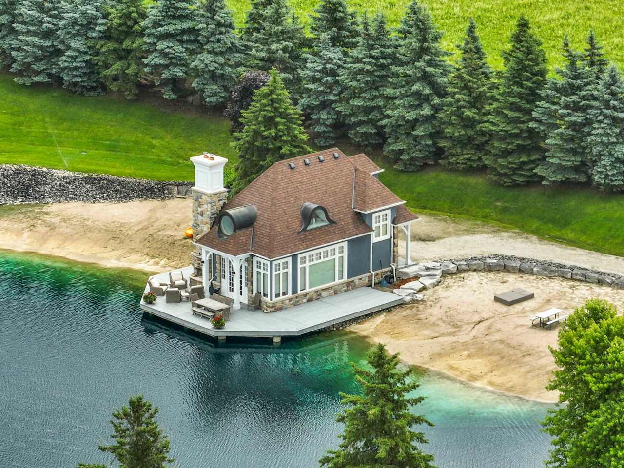 An Extraordinary Custom-Built Estate | Barry Cohen Homes