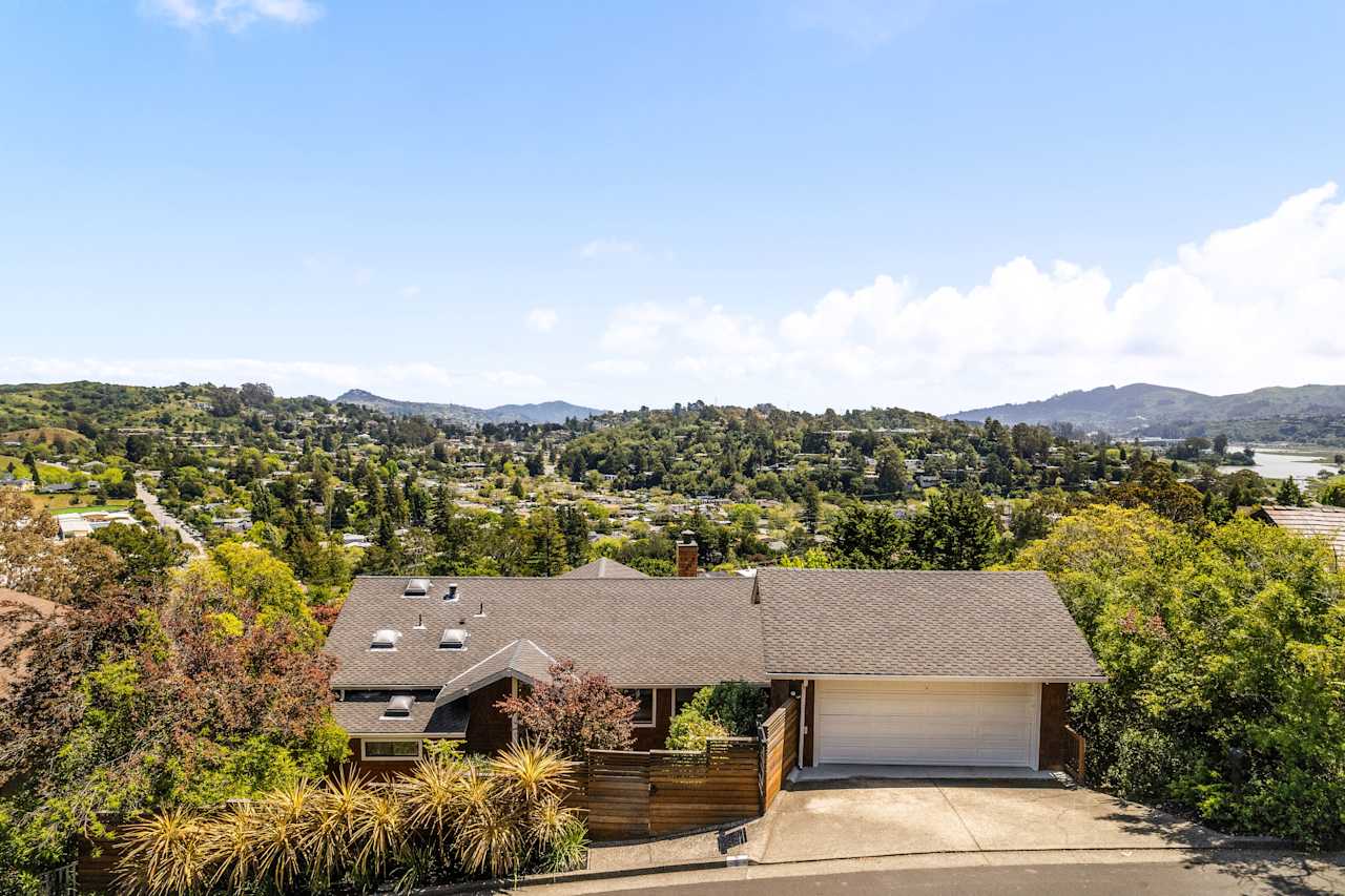 5 Overhill Road | OUTPOST | Homes for Sale | San Francisco Marin County ...