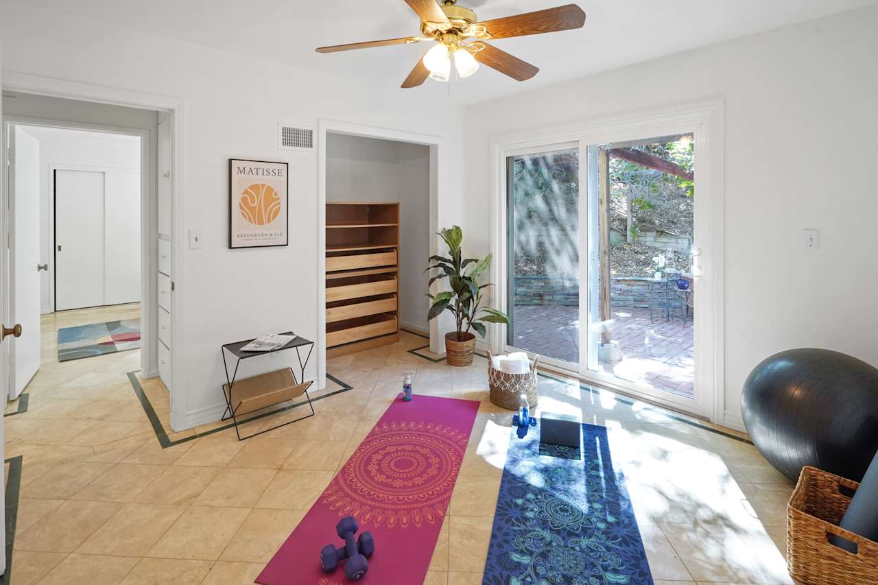 For Sale Monte Nido | Brian Merrick