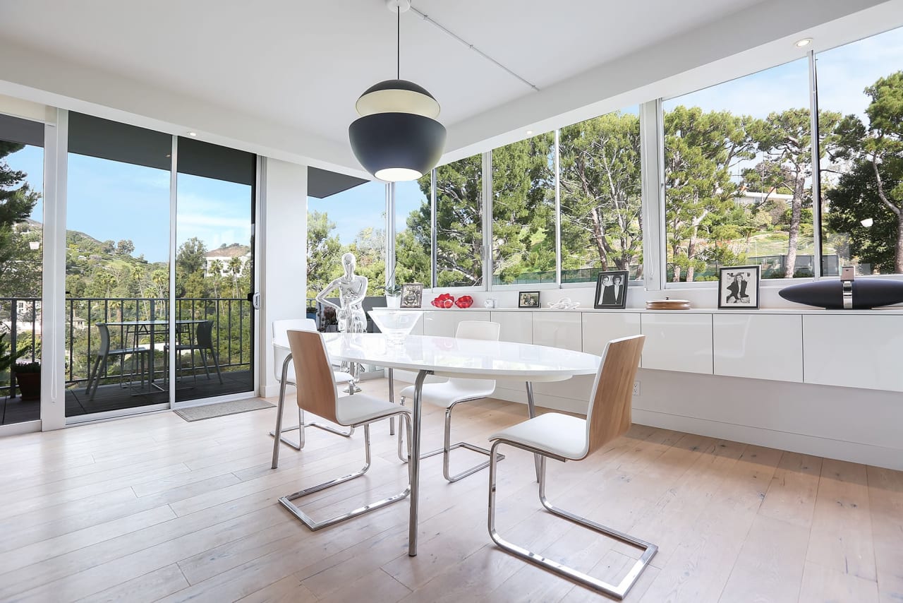 Exquisite 2 Bed 2 Bath Condo in Edgewater Towers | Pacific Palisades ...