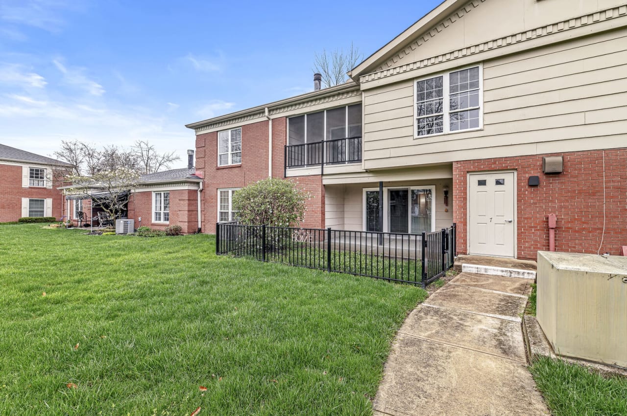7416 King George Drive Unit: B