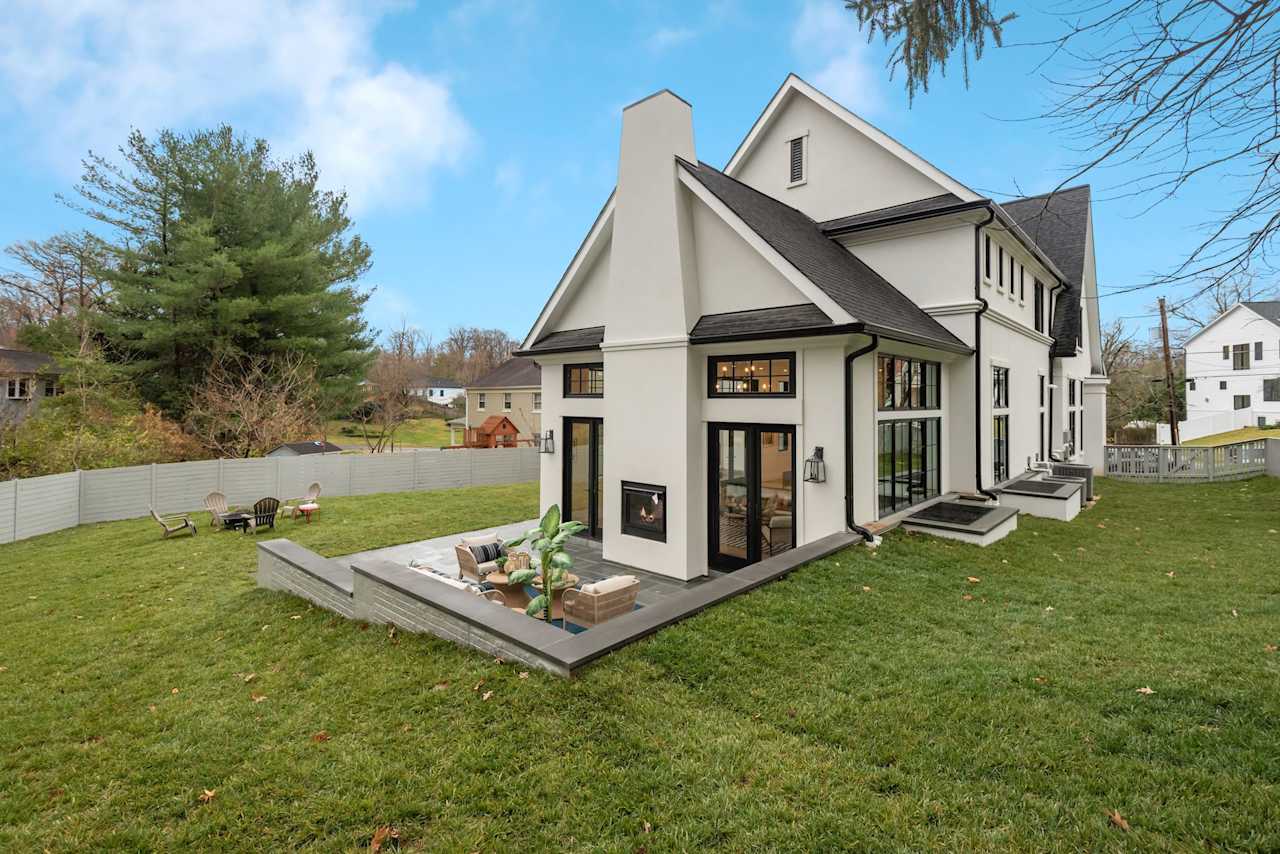 7811 Fulbright Court | Marysol Bonilla