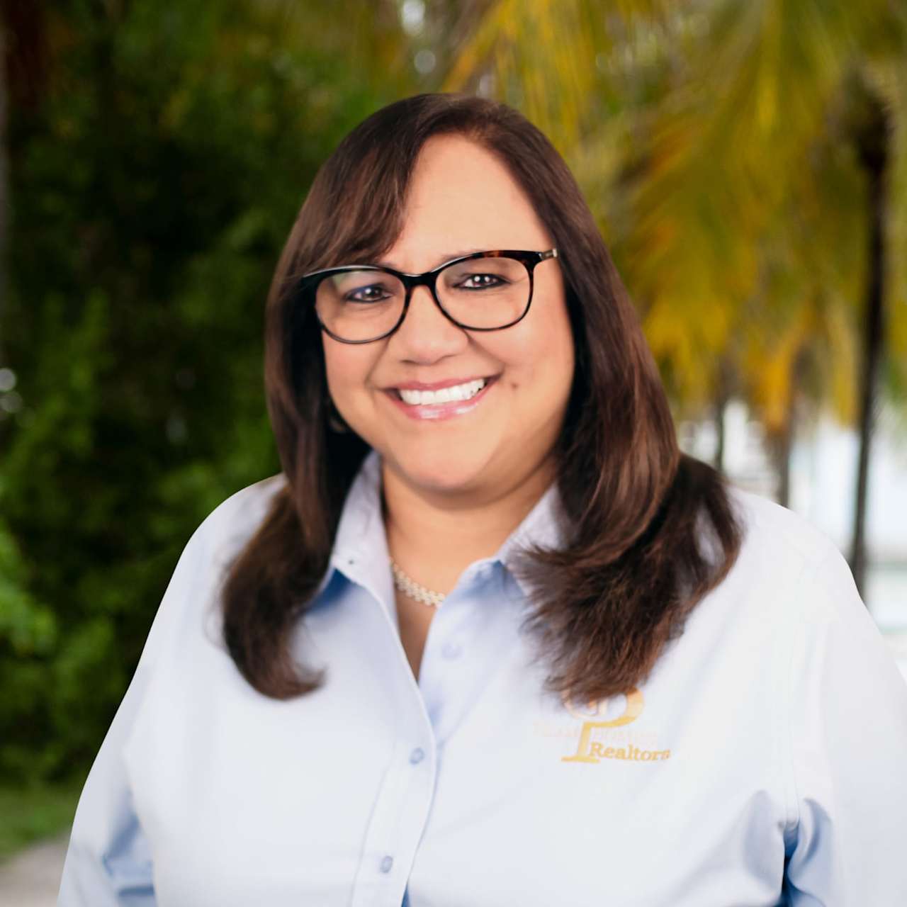 About Maria Mercedes Gomez