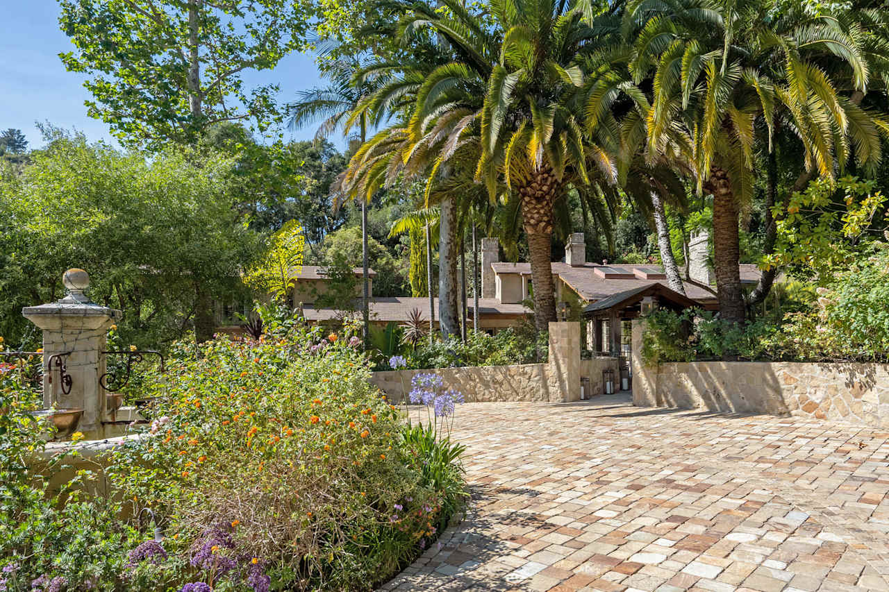 1492 Stone Canyon Rd, Bel Air