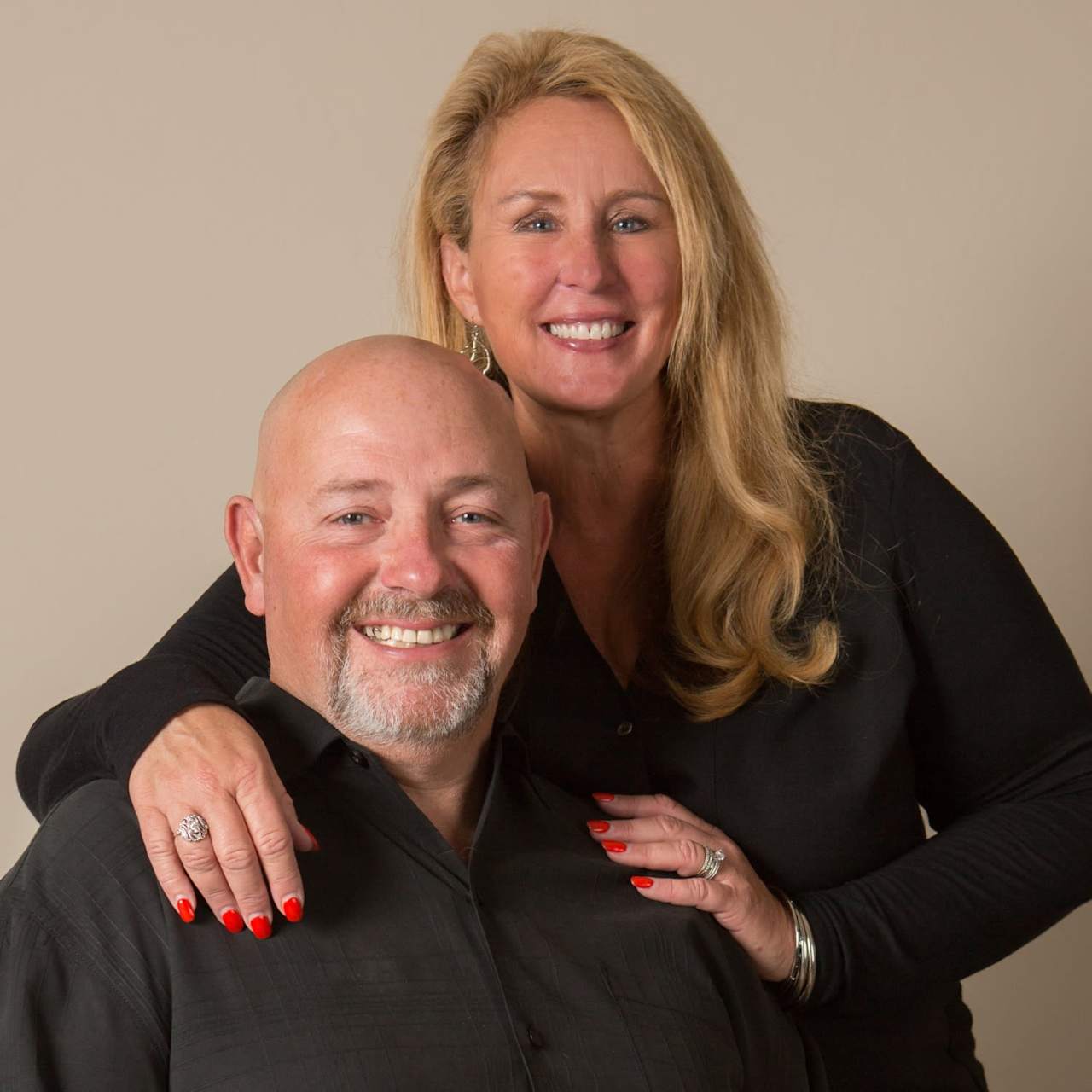 Les & Leslie Brown: Dynamic Real Estate AZ Professional Duo