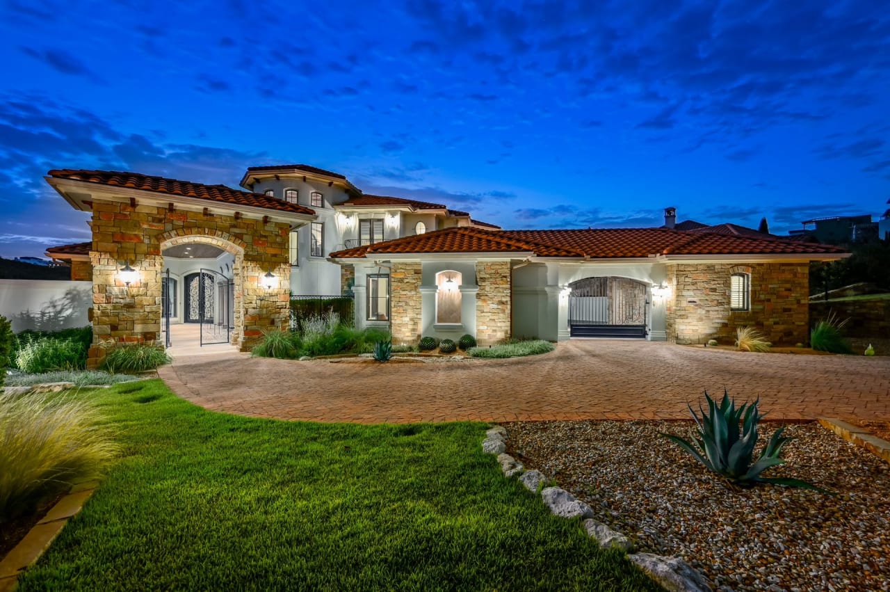 Rough Hollow Lakeway