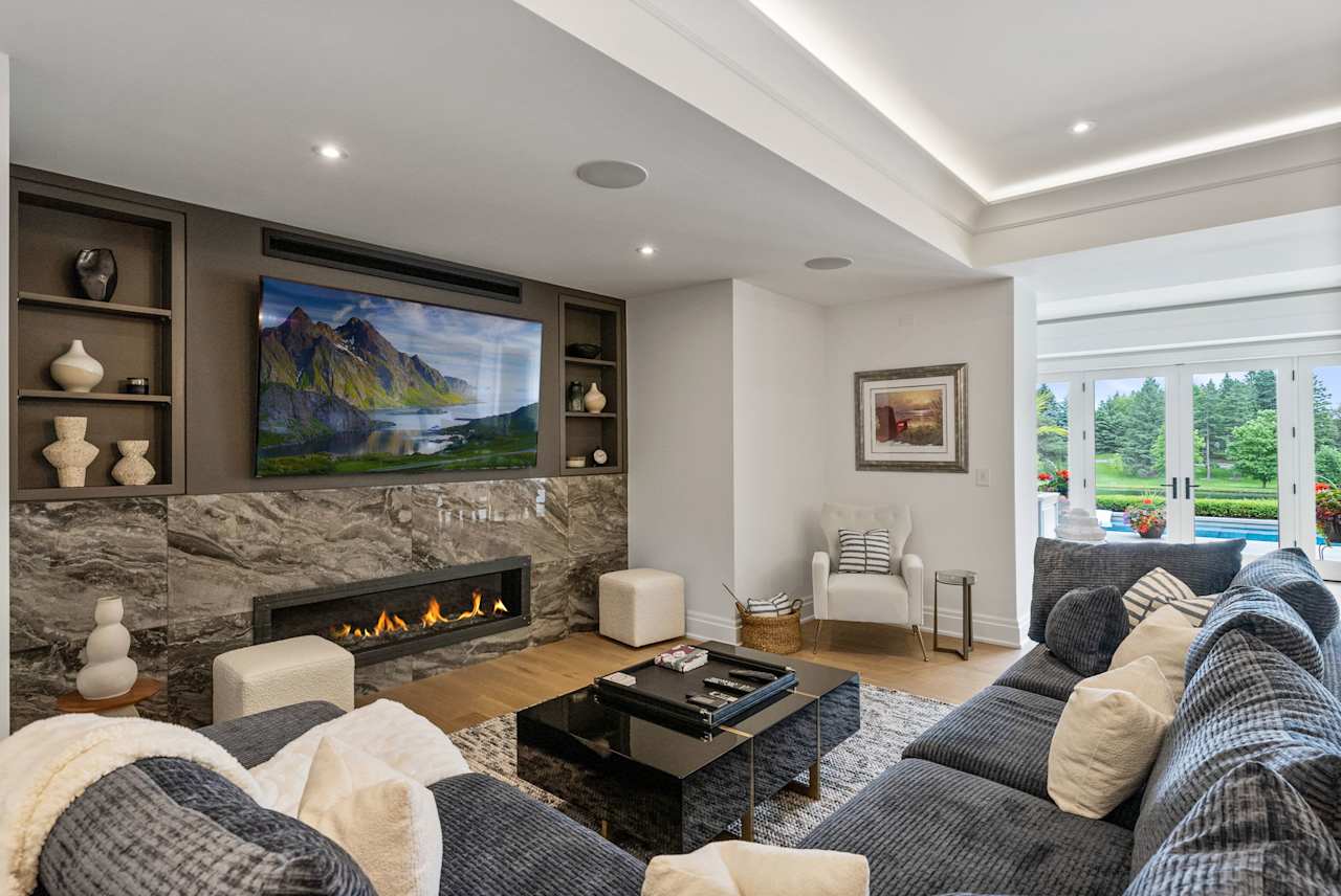 An Extraordinary Custom-Built Estate | Barry Cohen Homes