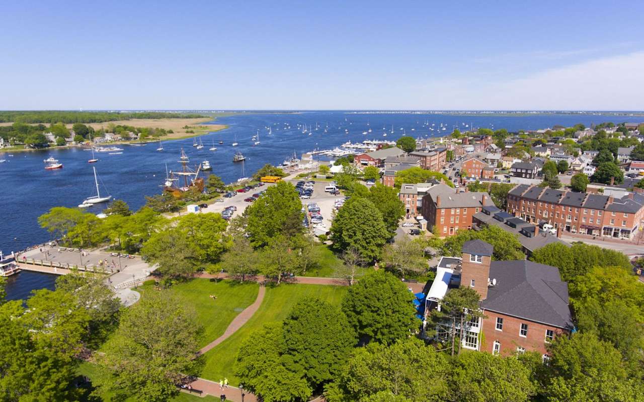 Newburyport Guide | Person + Person Group