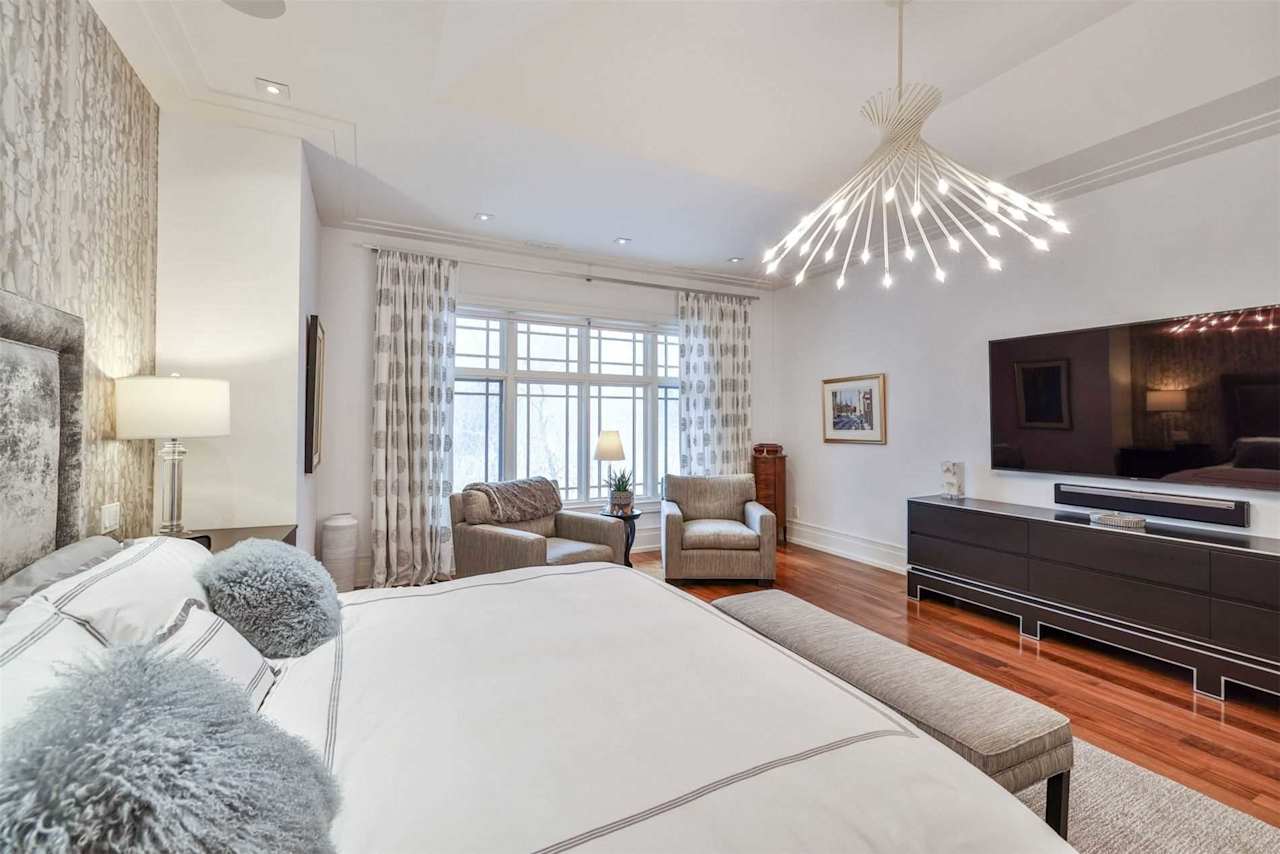 SOLD: Contemporary Wychwood Masterpiece | Barry Cohen Homes