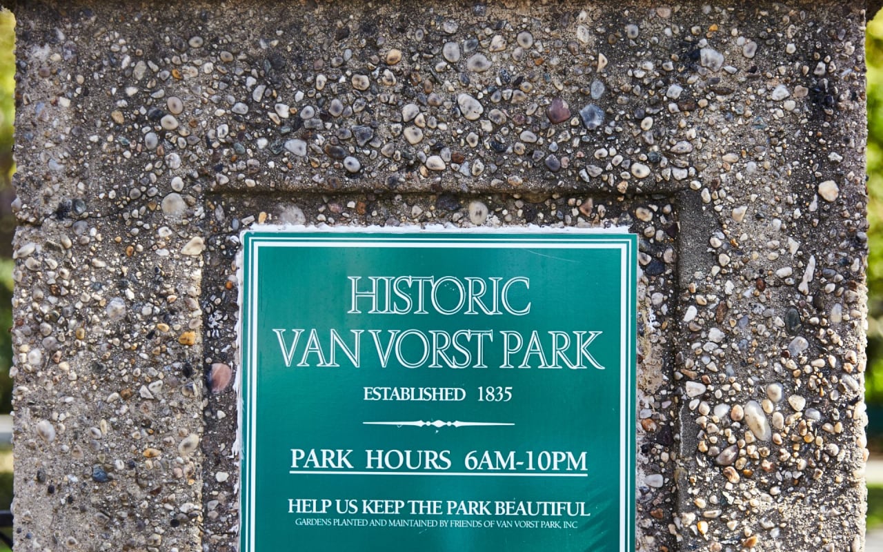 Van Vorst Park, Jersey City | Neighborhood Guide | The Sutherlin Group ...