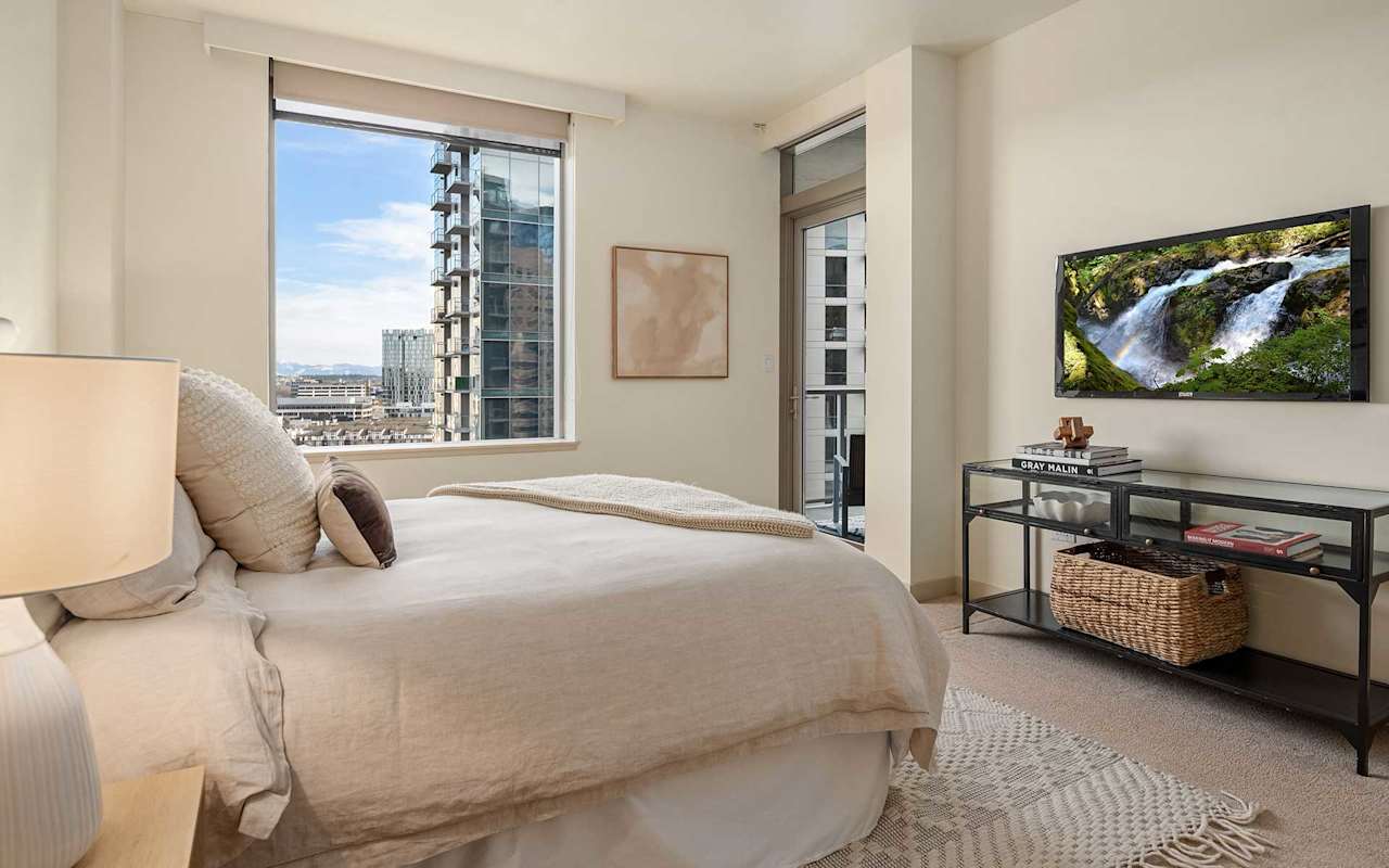 Inviting Washington Square Condo | Team Foster