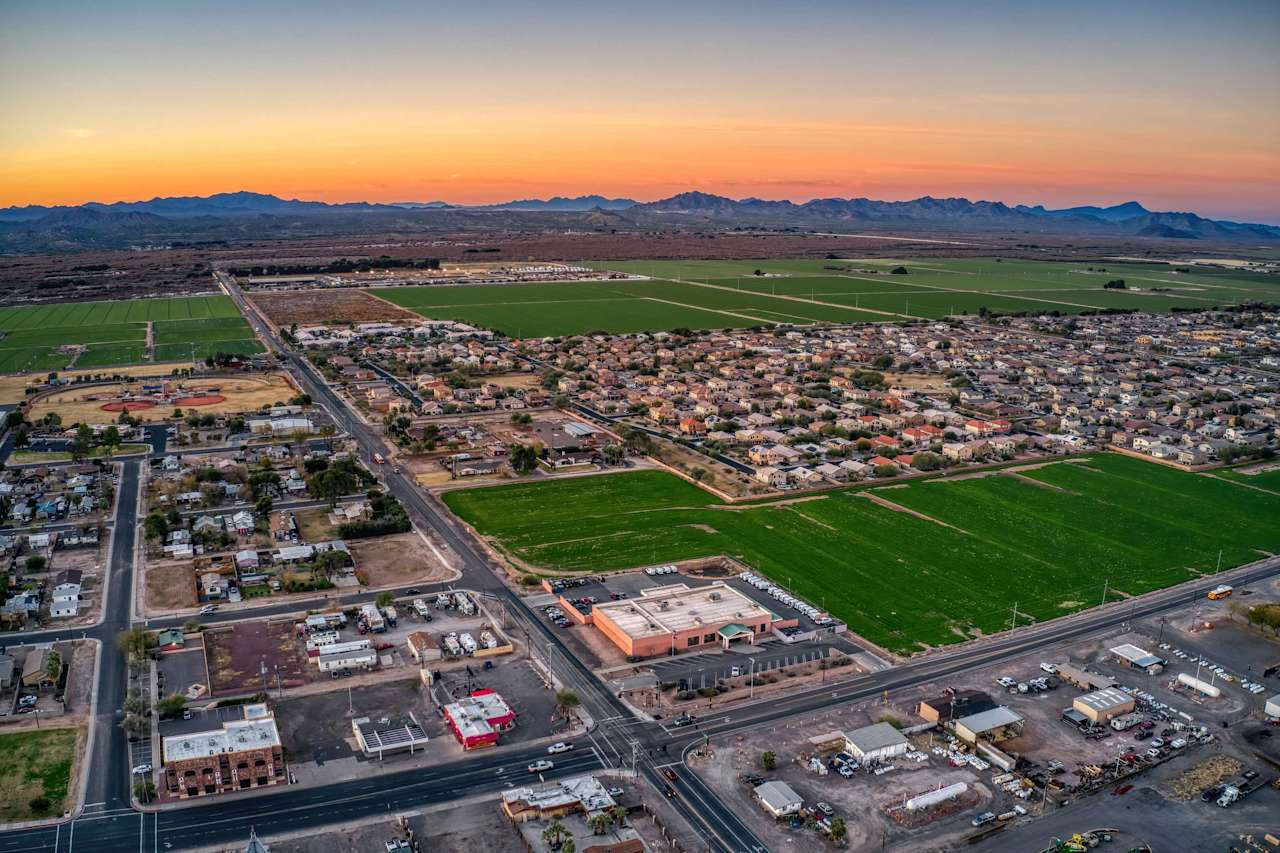 Living in Phoenix AZ | Gregory Corbett Real Estate Agent