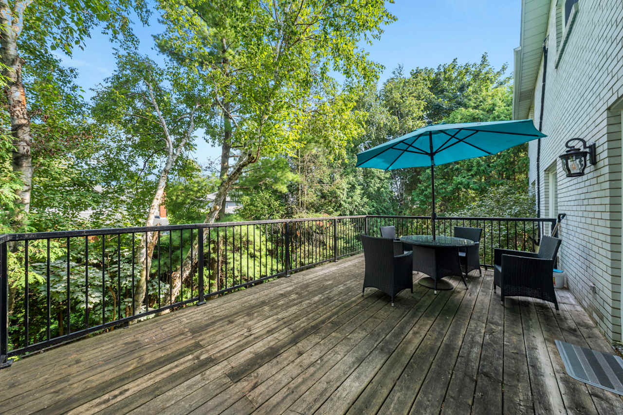 SOLD: One Of Denlow's Most Sought After Layouts | Barry Cohen Homes