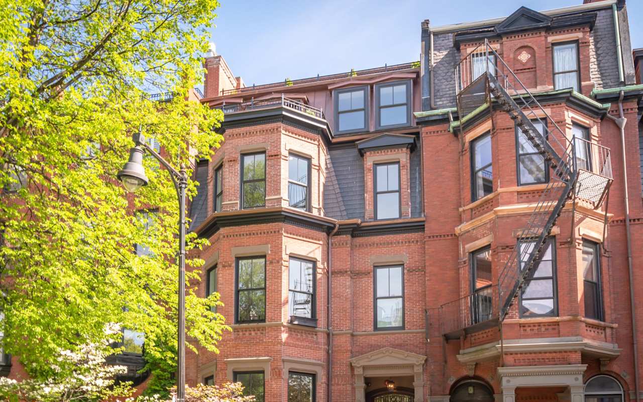 The Danielle Bing Team | Boston Real Estate