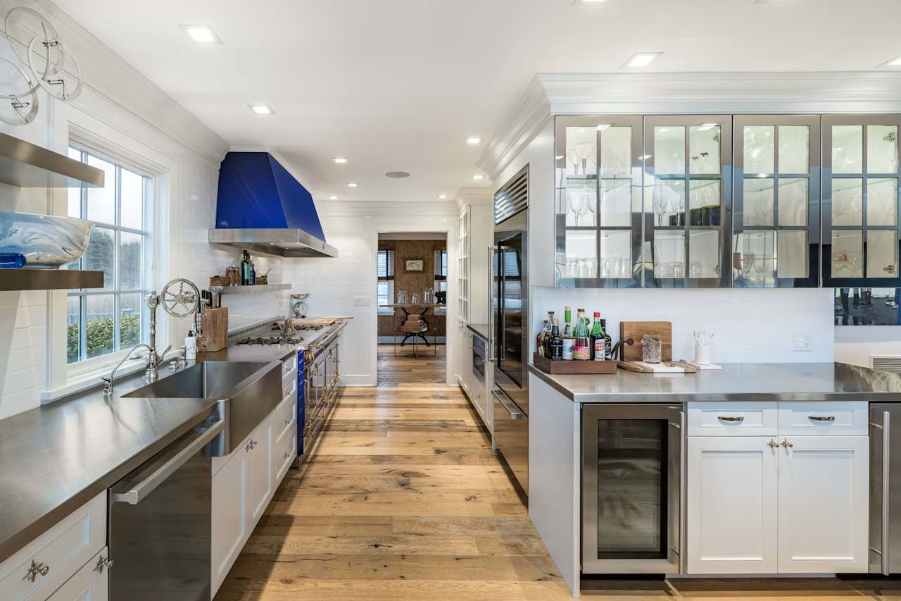 The Redefinition of a Classic Wainscott Farmhouse