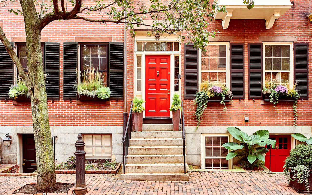 The Danielle Bing Team | Boston Real Estate