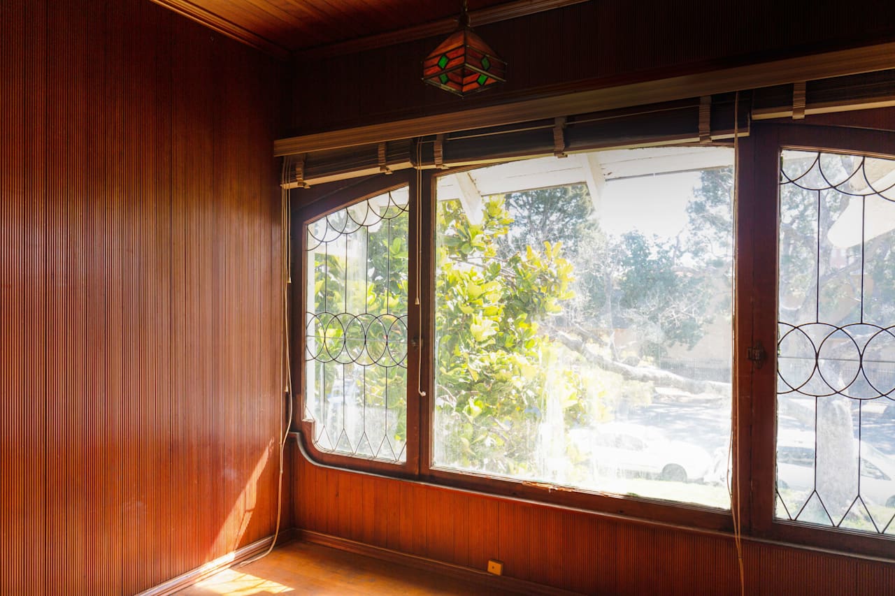 Grand Los Angeles Craftsman