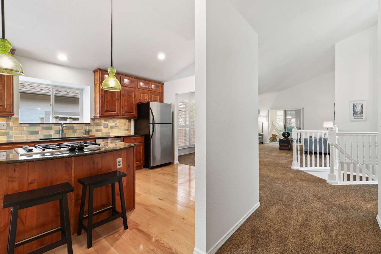 5423 Lions Gate Lane