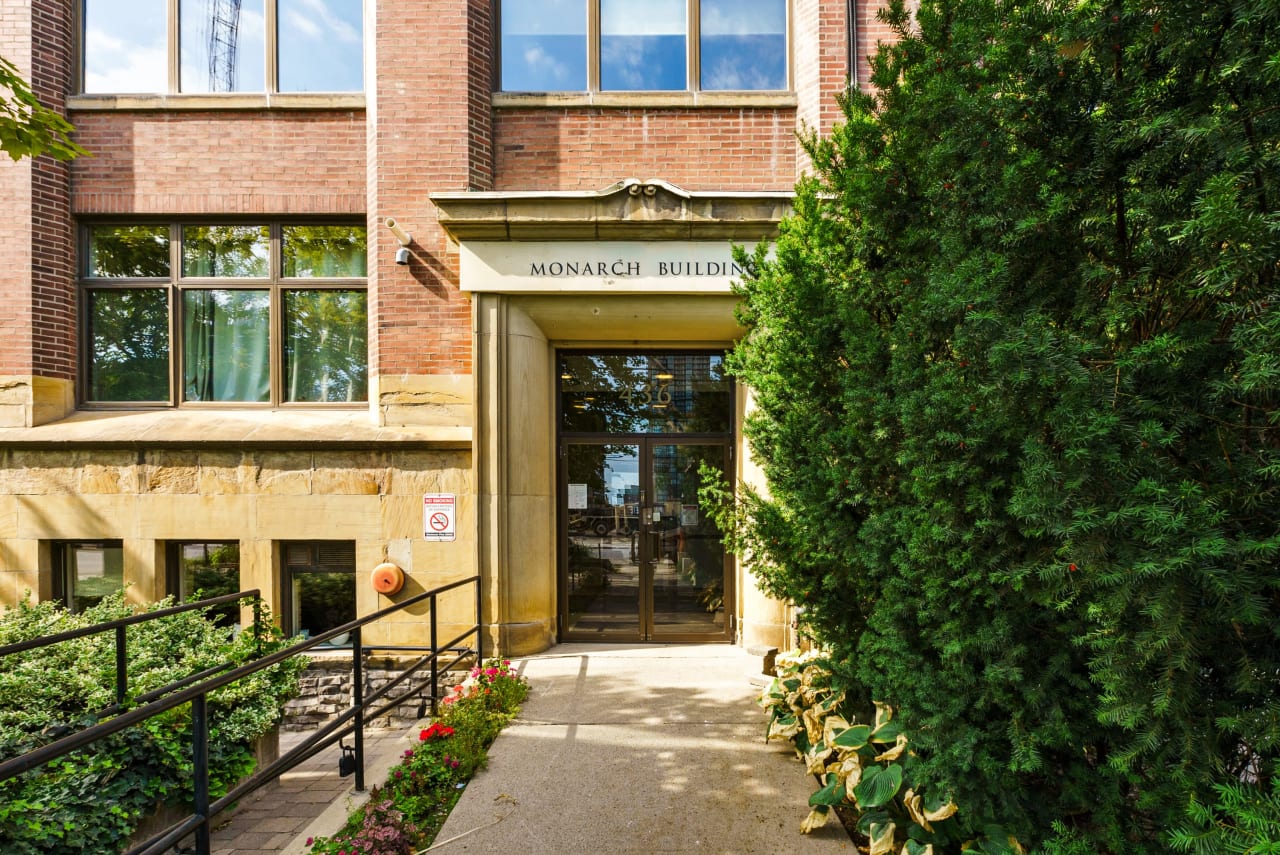 Jonathan Ferrier | Toronto Real Estate Agent