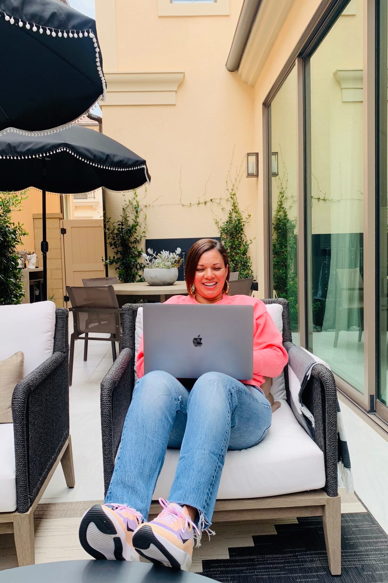 About Danielle Edney | Los Angeles Real Estate Agent