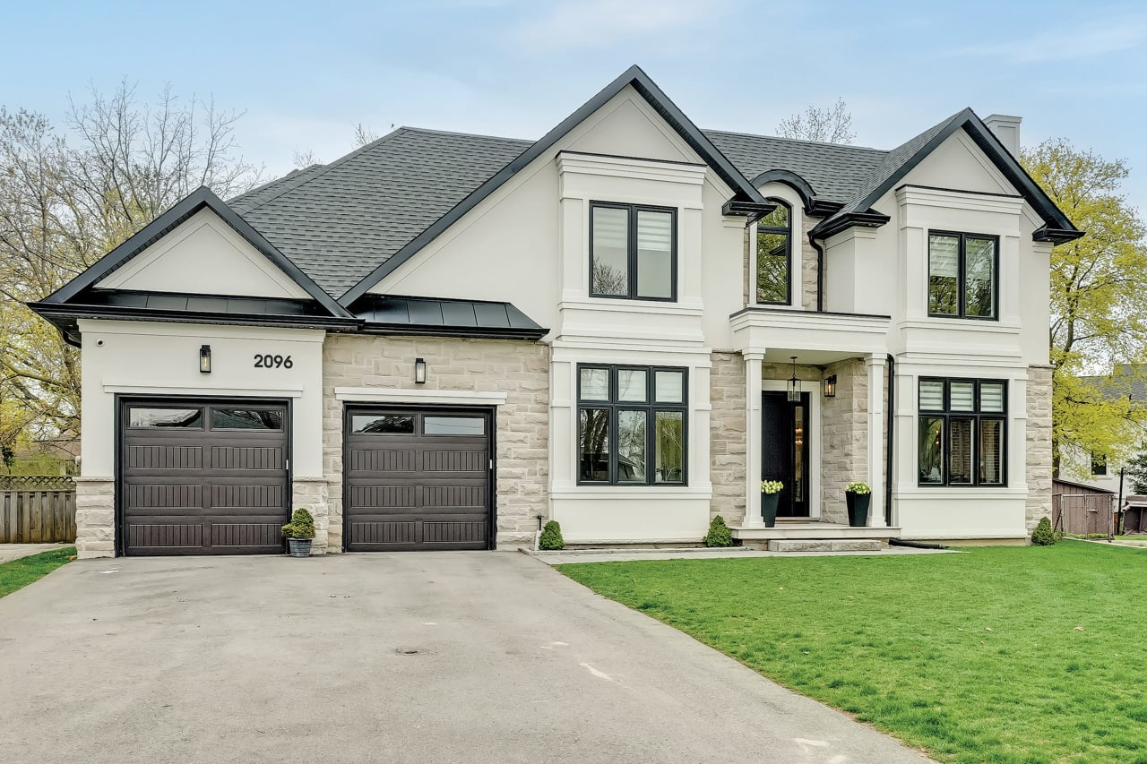 2096 Seabrook Drive | Oakville, ON L6L 2T9 | Goodale Miller Team