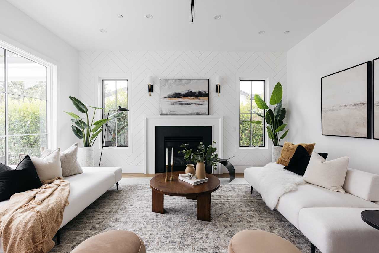 The Stephanie Younger Group | Los Angeles Real Estate
