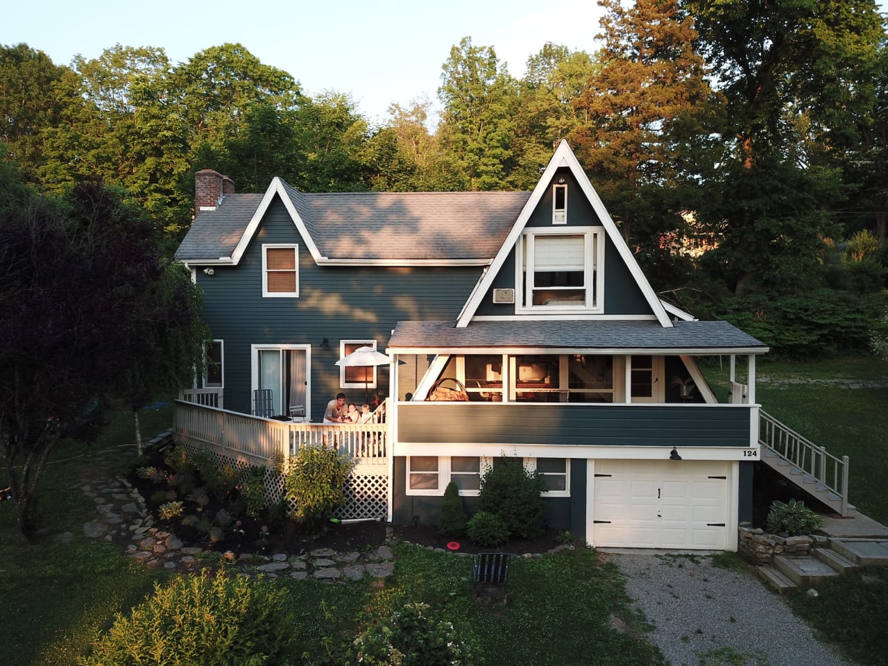 Daniel Kramp | New York Real Estate Agent