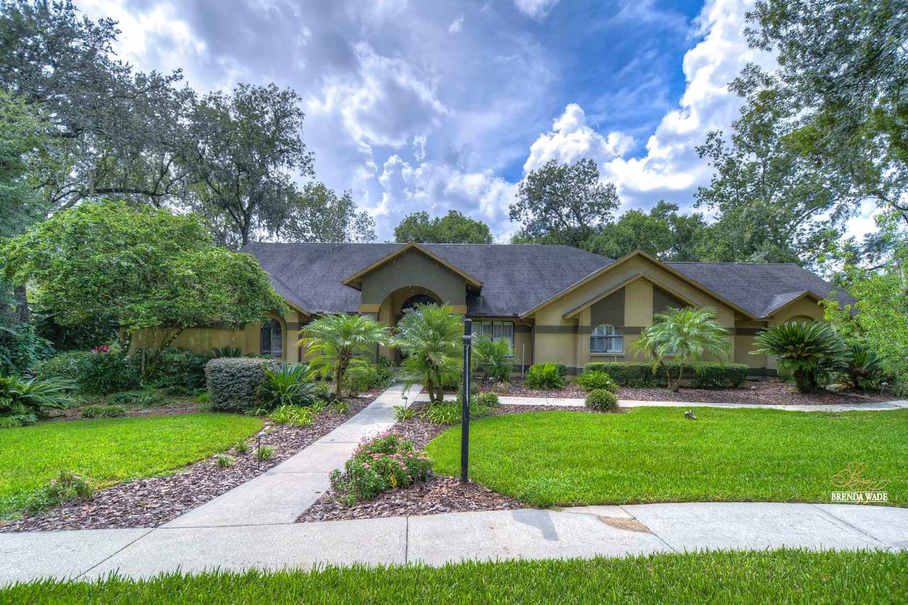 The Brenda Wade Team | Tampa Real Estate Agents