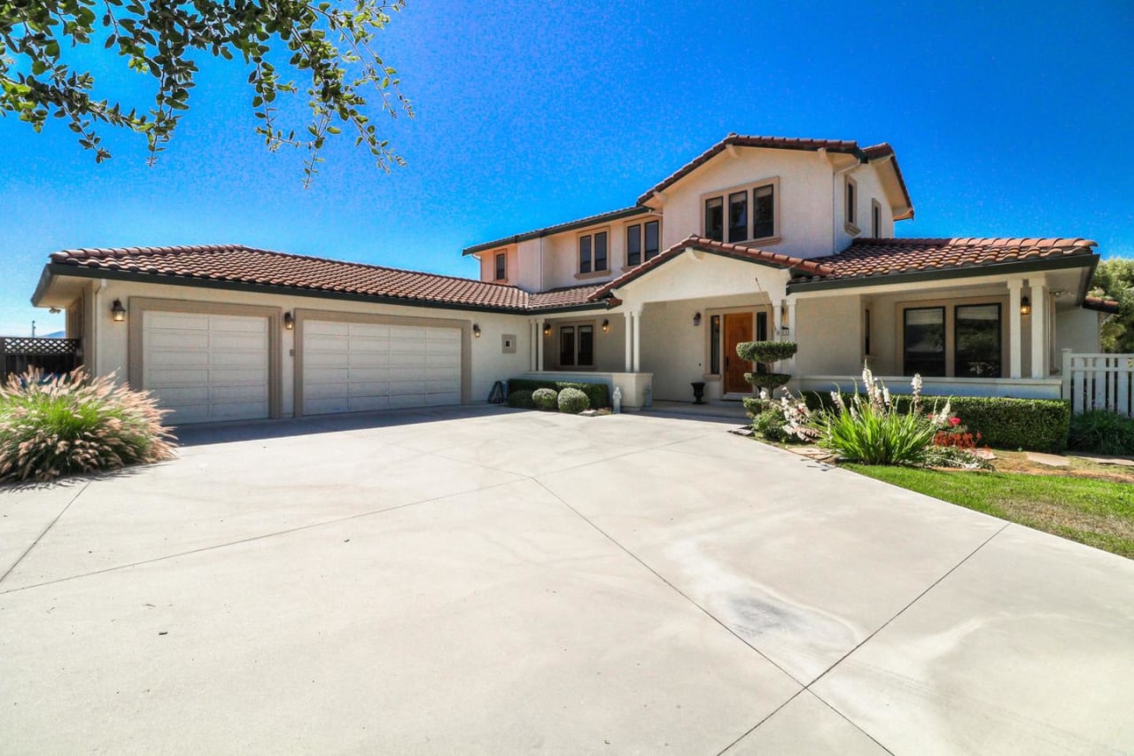 DeVonna Meyer | Morgan Hill Real Estate Agent