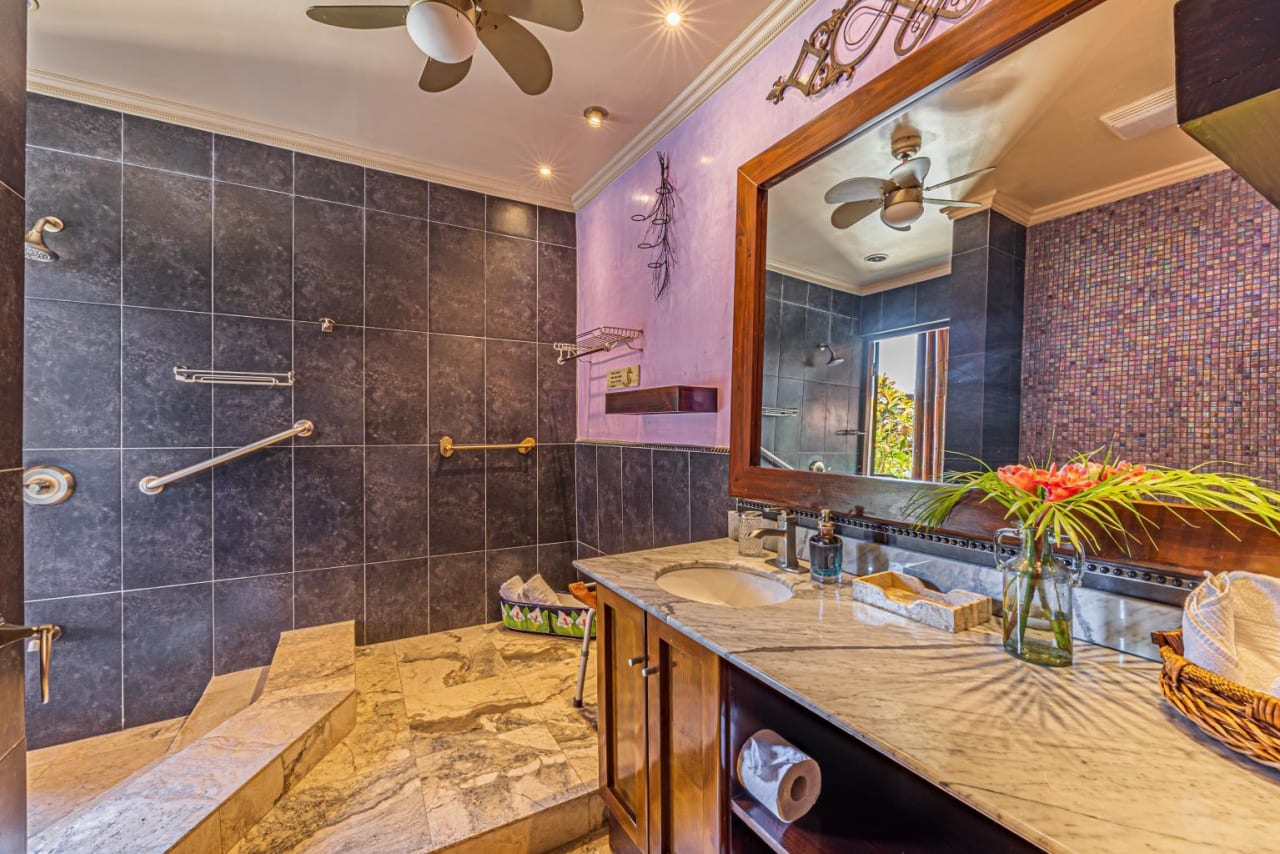 Luxury Ocean View Estate in Costa Rica - Casa Ramon: Your Exclusive Retreat