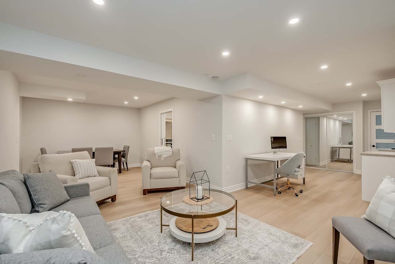 823 Partridge Drive | Burlington, ON L7T 2Z6 | Goodale Miller Team