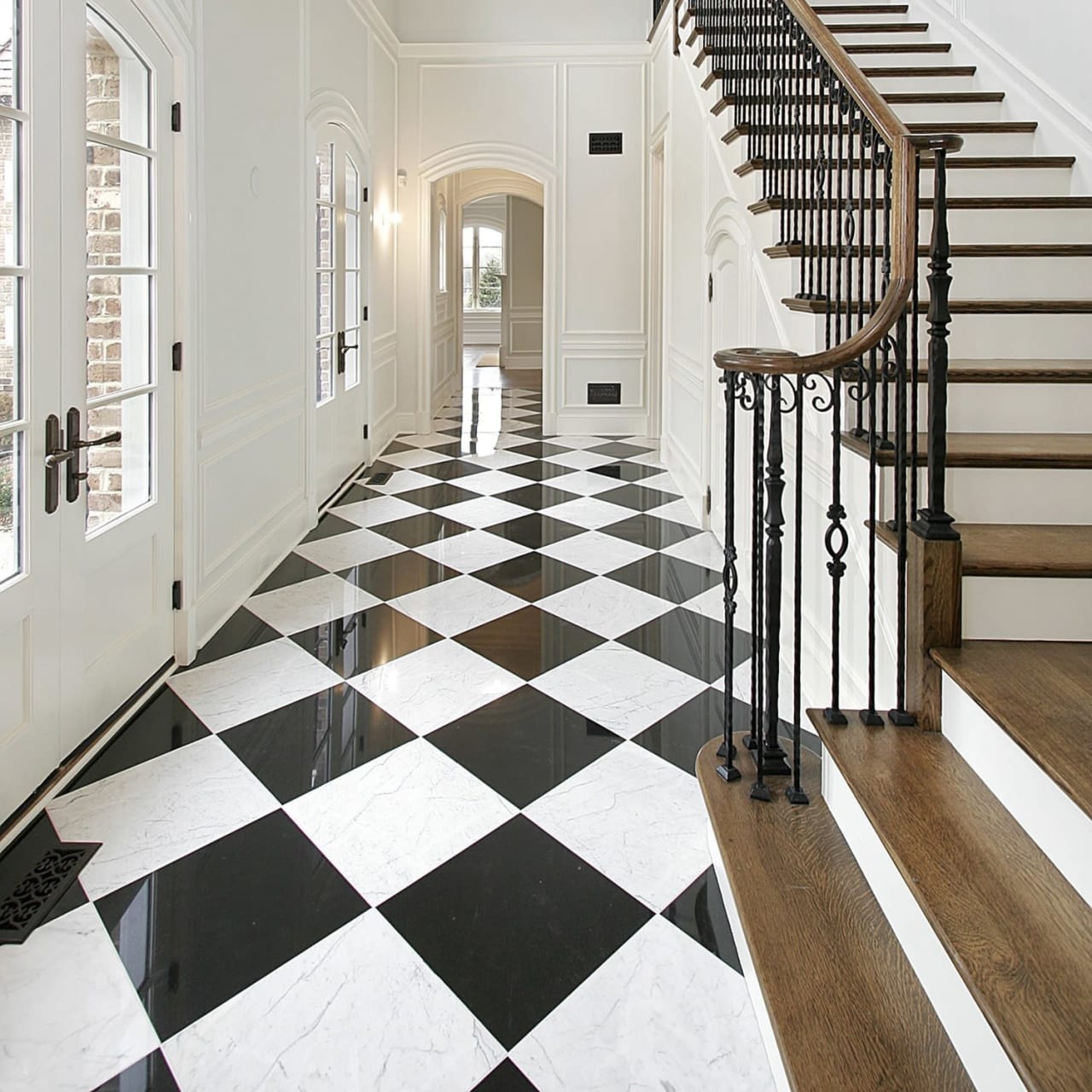 Elena Price | Westwood Real Estate Agent & Luxury Realtor