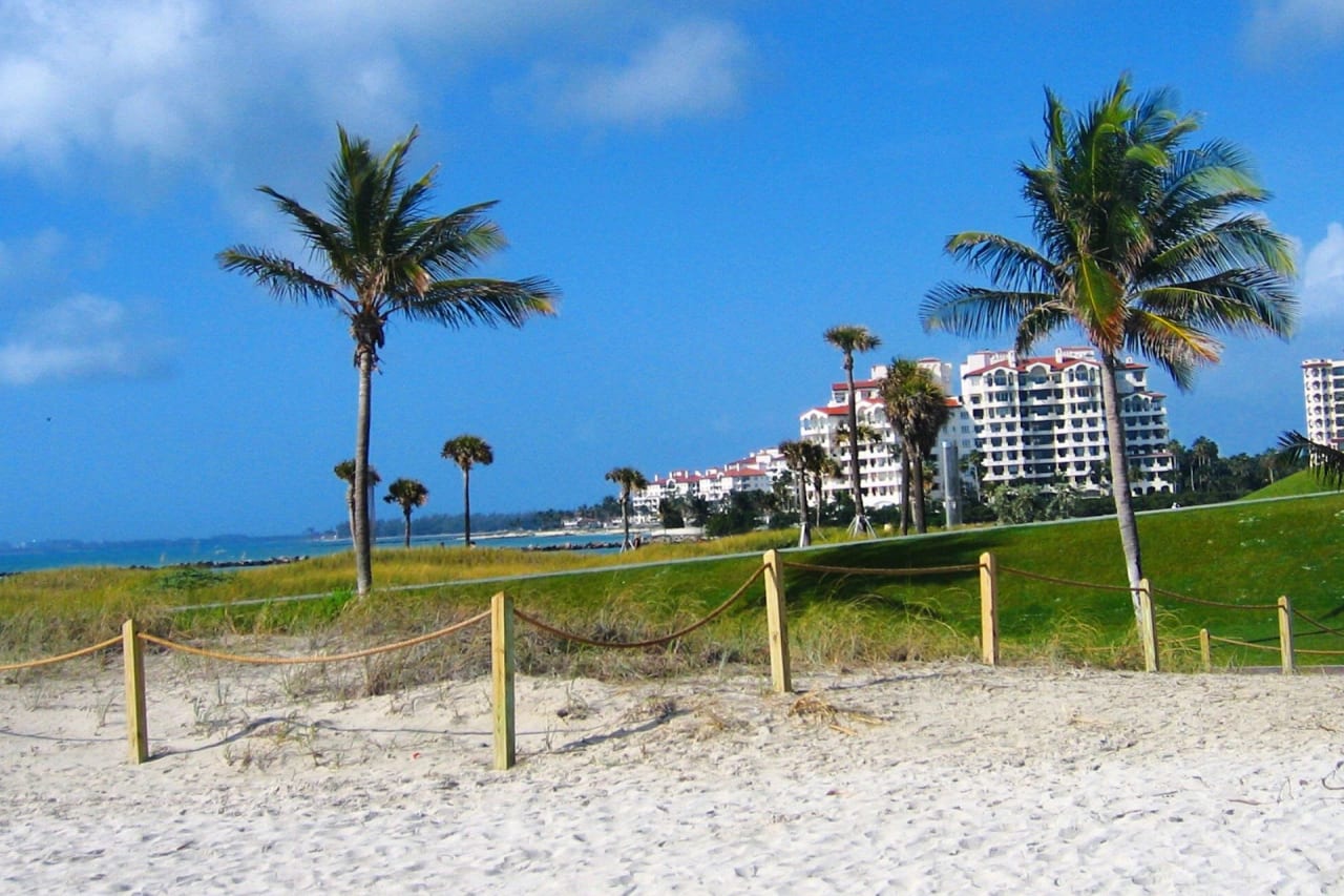 Why Invest in Miami Real Estate | The APT Team