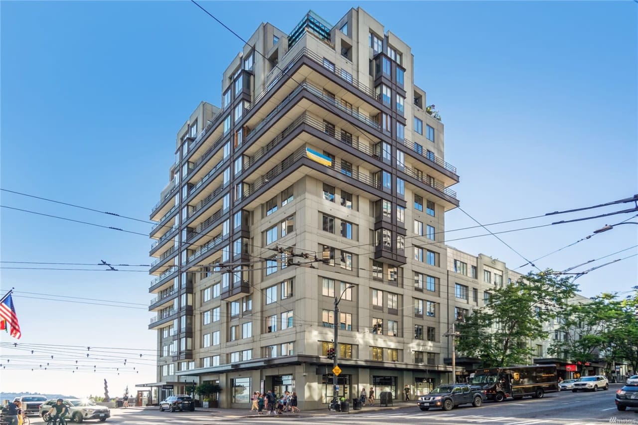 98 Union | Seattle, WA 98101 | Units: 79