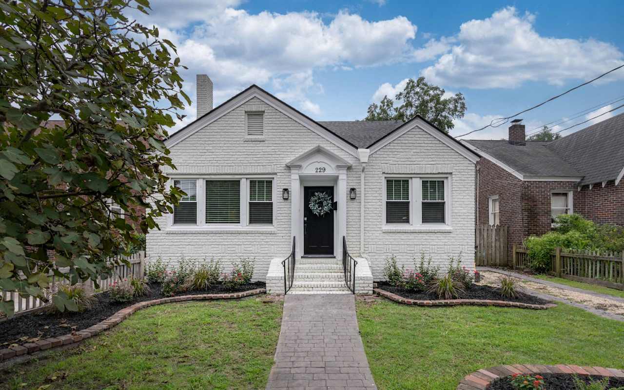 Wagener Terrace | Neighborhood Guide