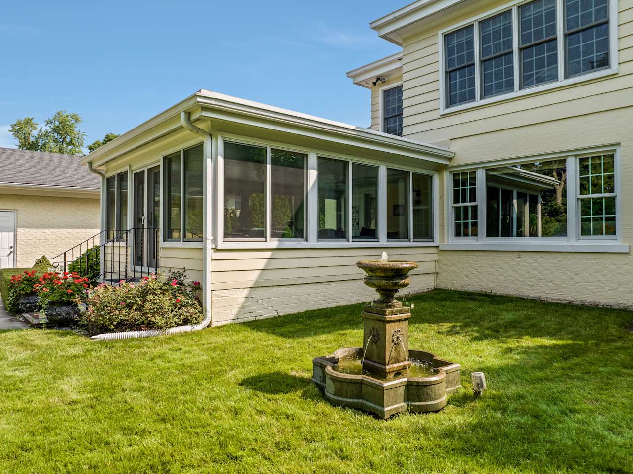 19221 Strathcona Drive