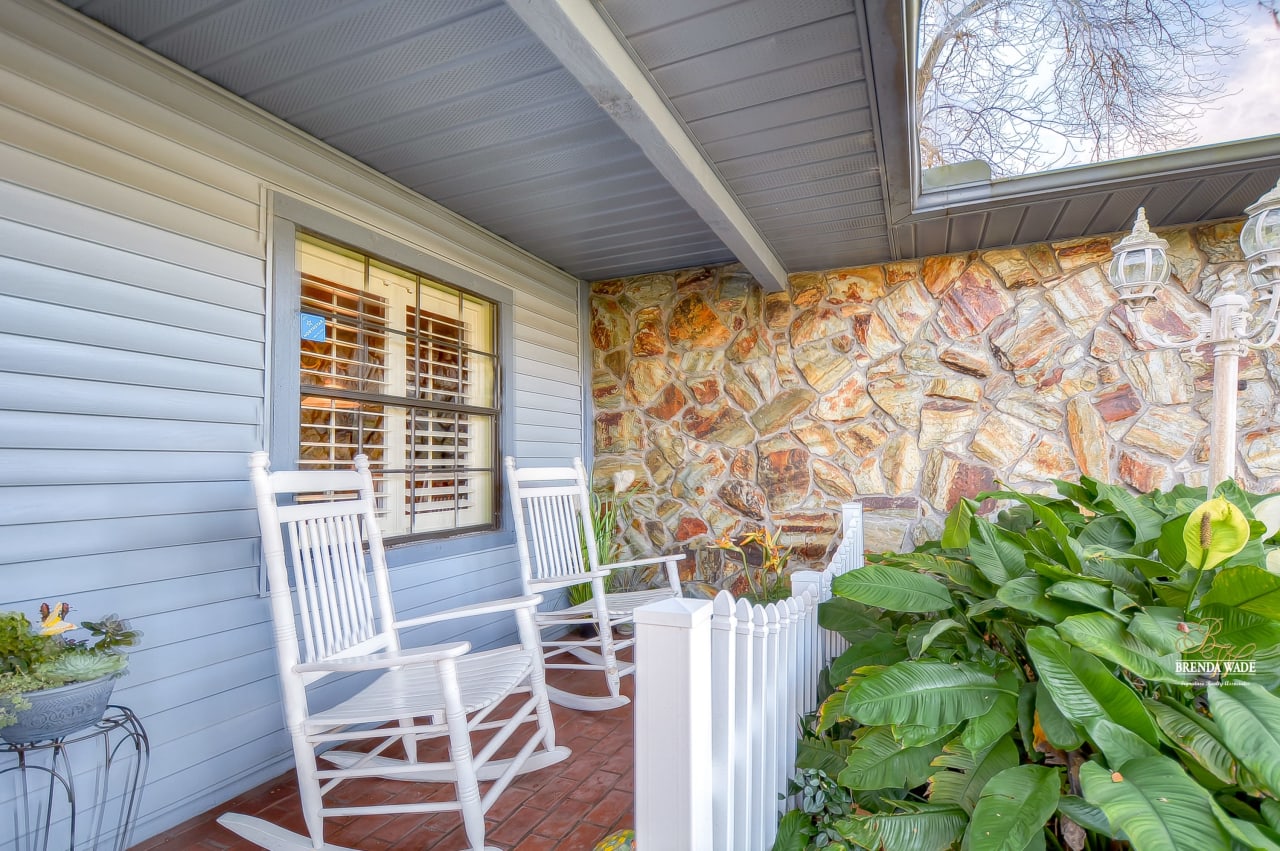 SOLD | 878 TIMBER POND DRIVE