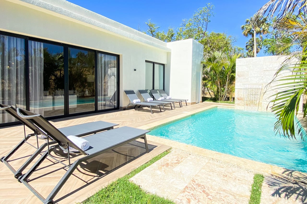 Explore Royal Lake Village | Lifestyle Holidays Real Estate